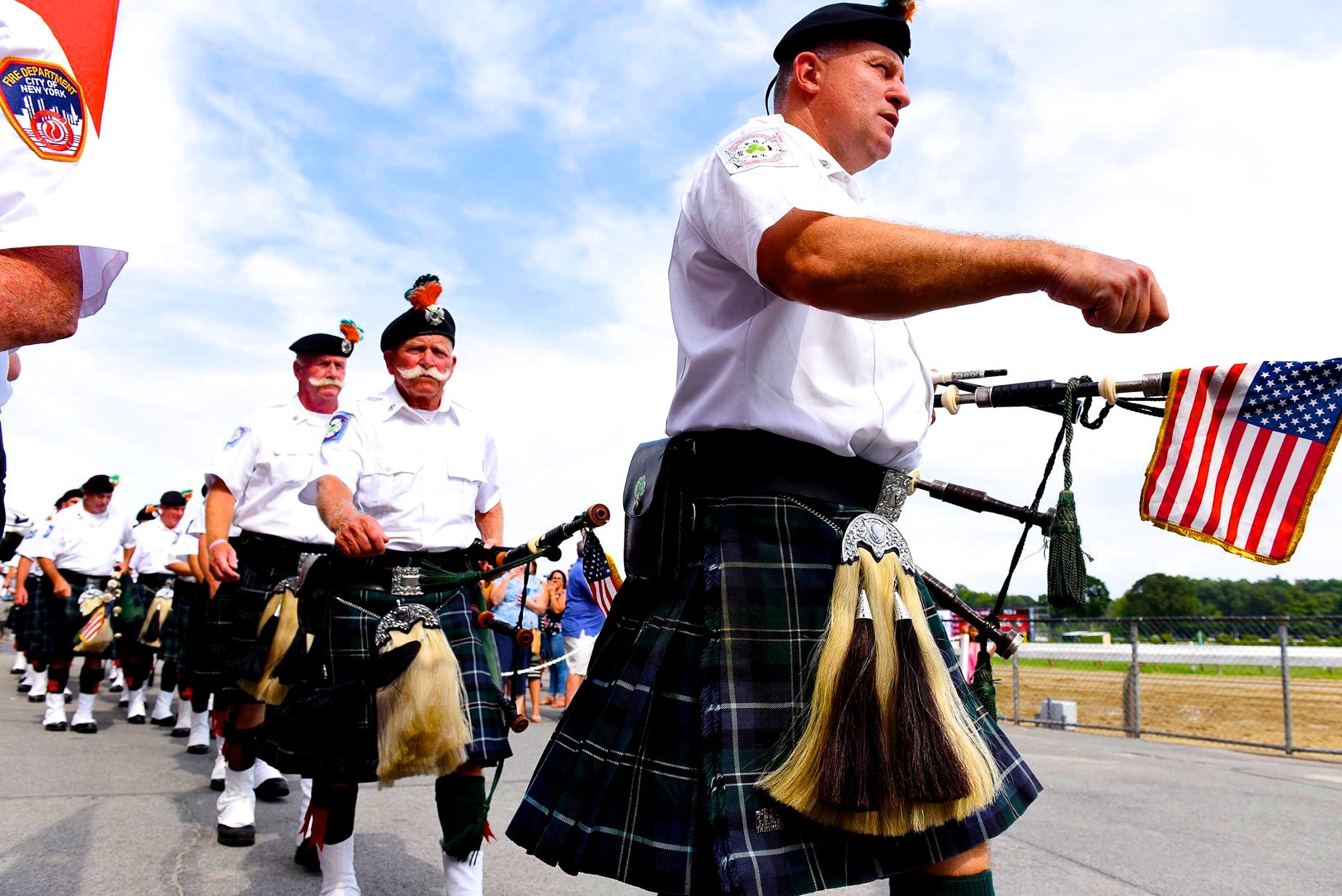 New York City Fire Department Emerald Society Pipes and Drums - FDNY ...